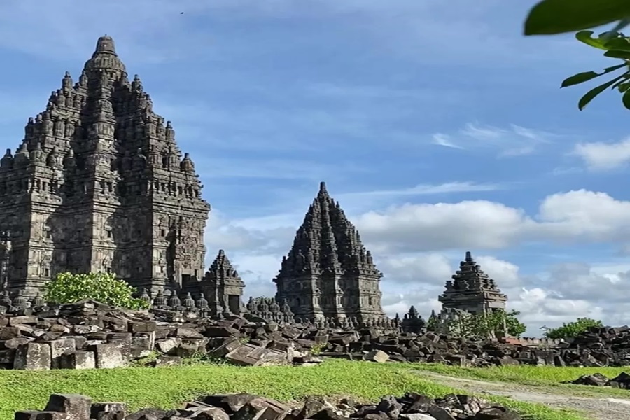 12 Tempat Wisata Paling Terkenal di Jogja yang Wajib Dikunjungi Saat Liburan